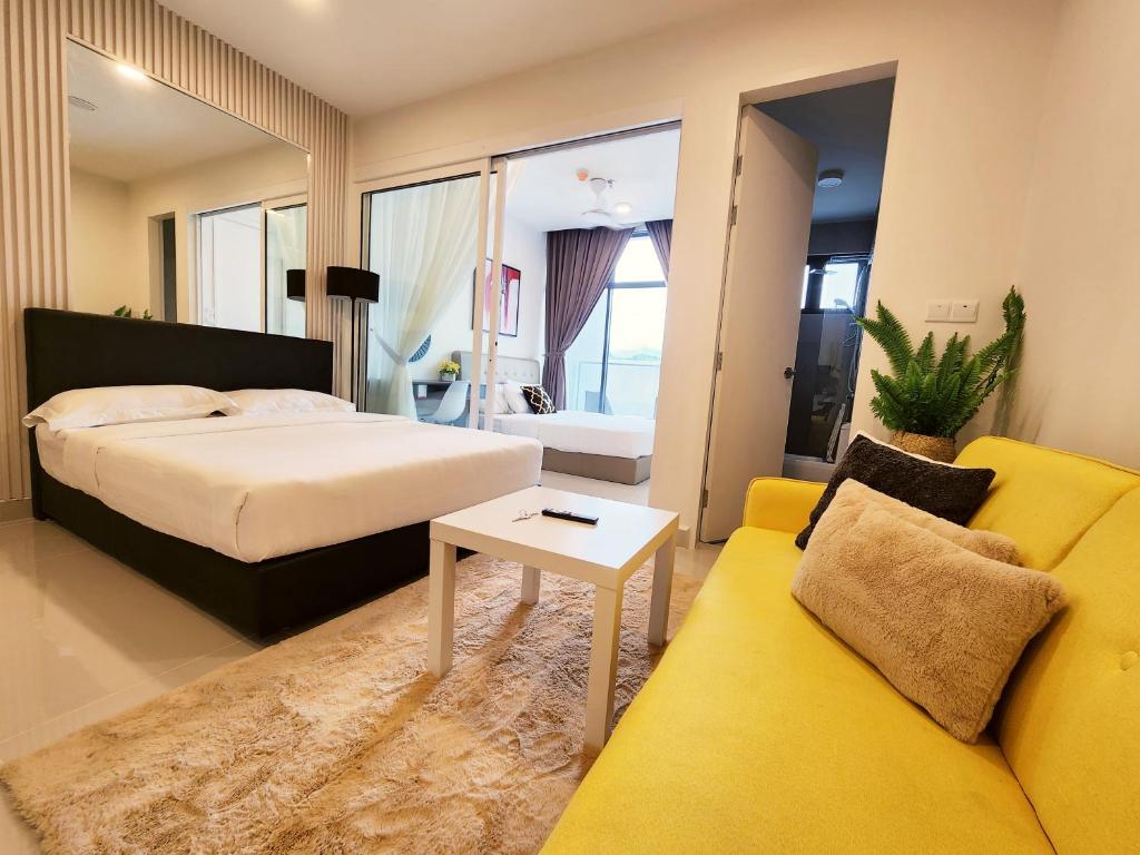 Rooms at The Shore Kota Kinabalu | Sea View & Family Suites